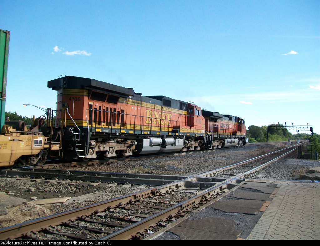 BNSF 4136